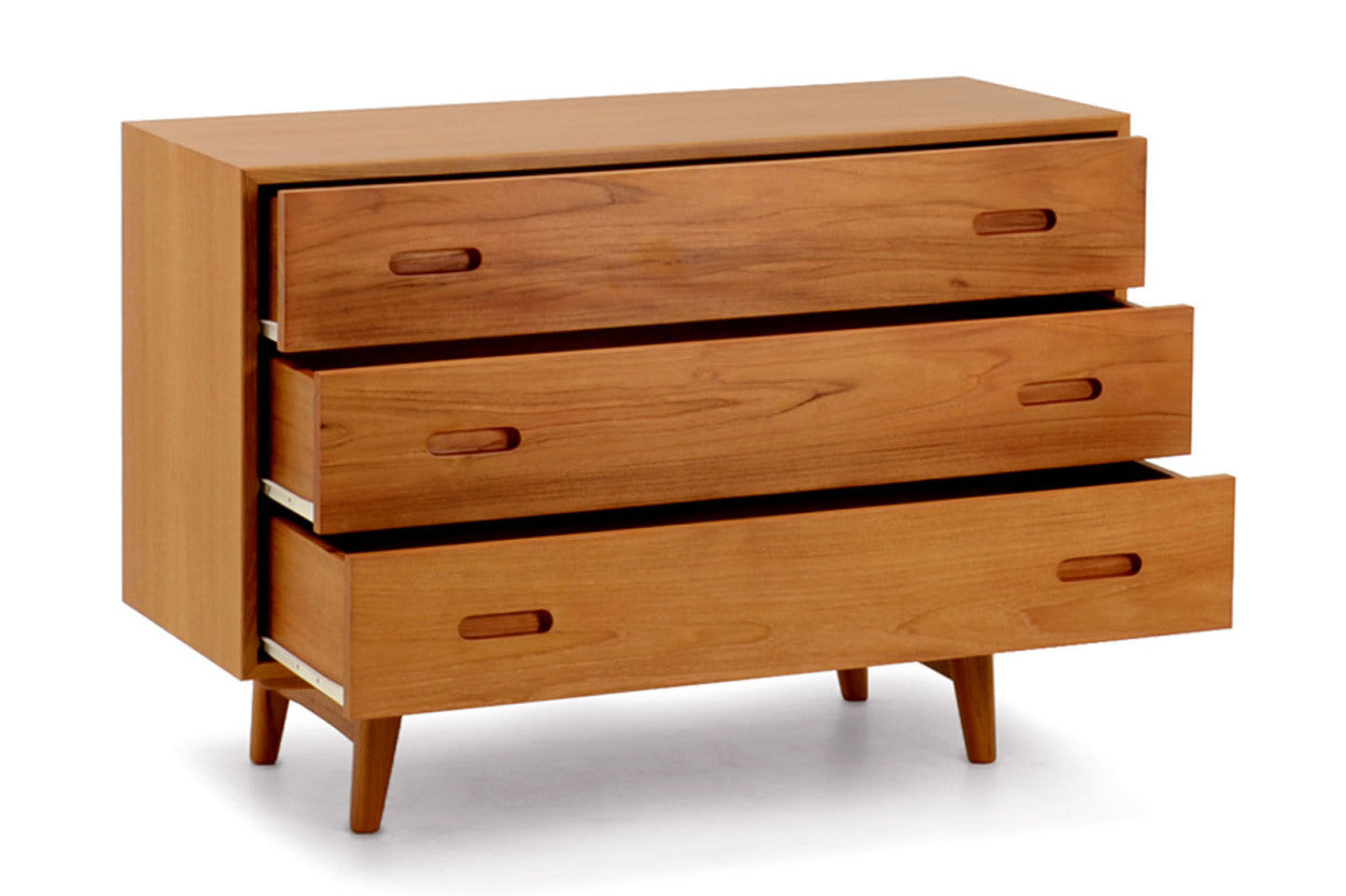 Particular 3段チェスト – CHLOROS