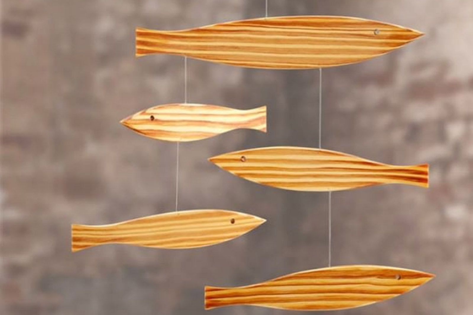 北欧デンマークモビール Floating Fish 天然木製の魚 – CHLOROS