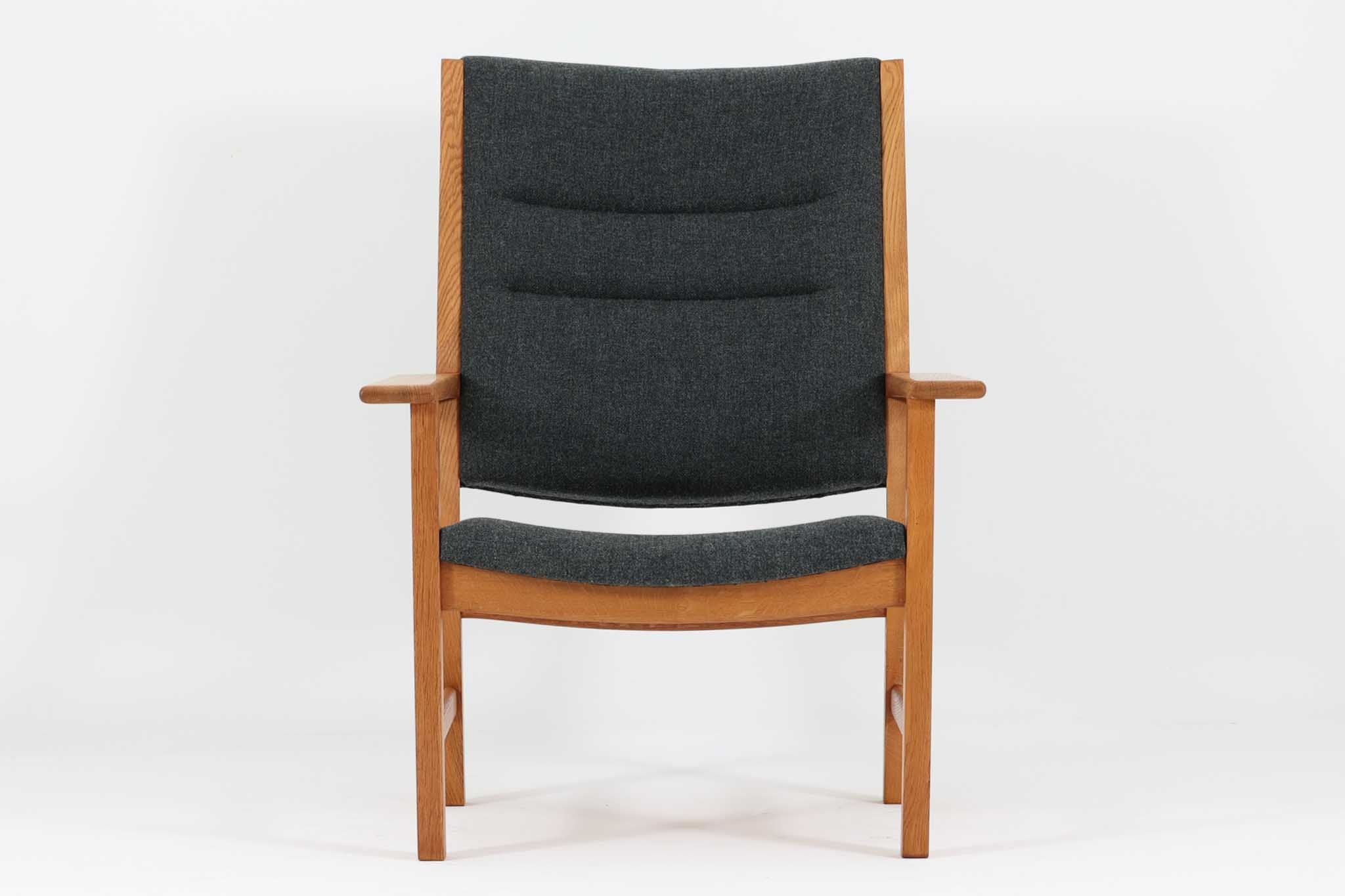 Hans J.Wegner（ハンス・J・ウェグナー） ハイバックアームチェア AP50 オーク材 A.P. Stolen/DK15595 – CHLOROS