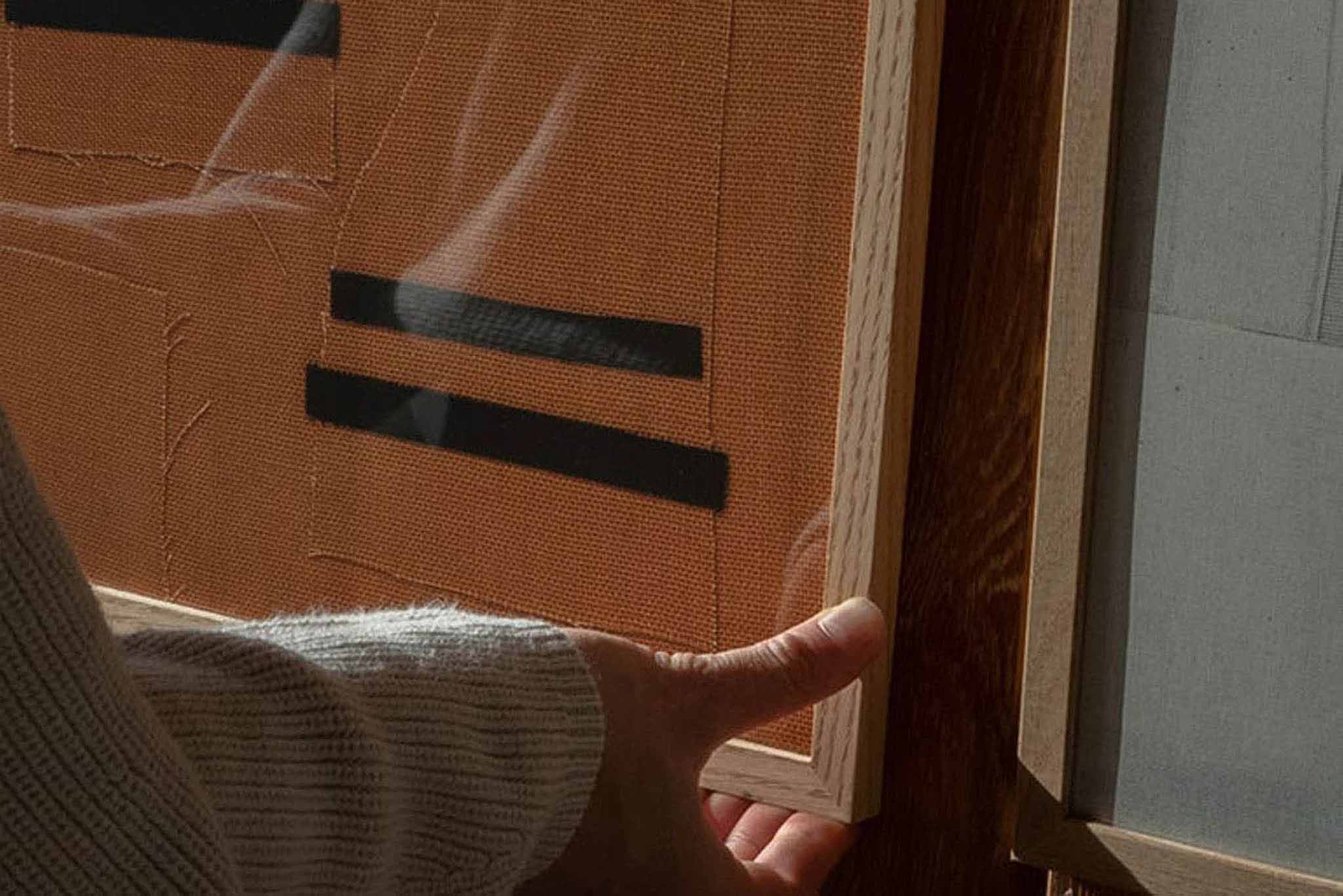 オーク無垢材 フレーム幅の細いポスターフレーム/額縁 A3 – CHLOROS