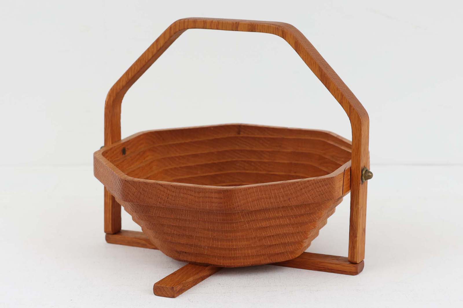 オーク材のスパイラルバスケット/フルーツバスケット – CHLOROS